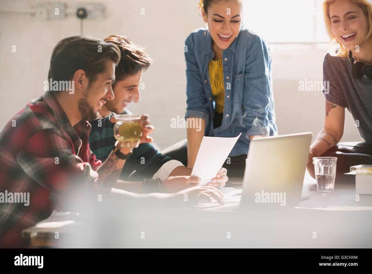 Working with young people hi-res stock photography and images - Alamy