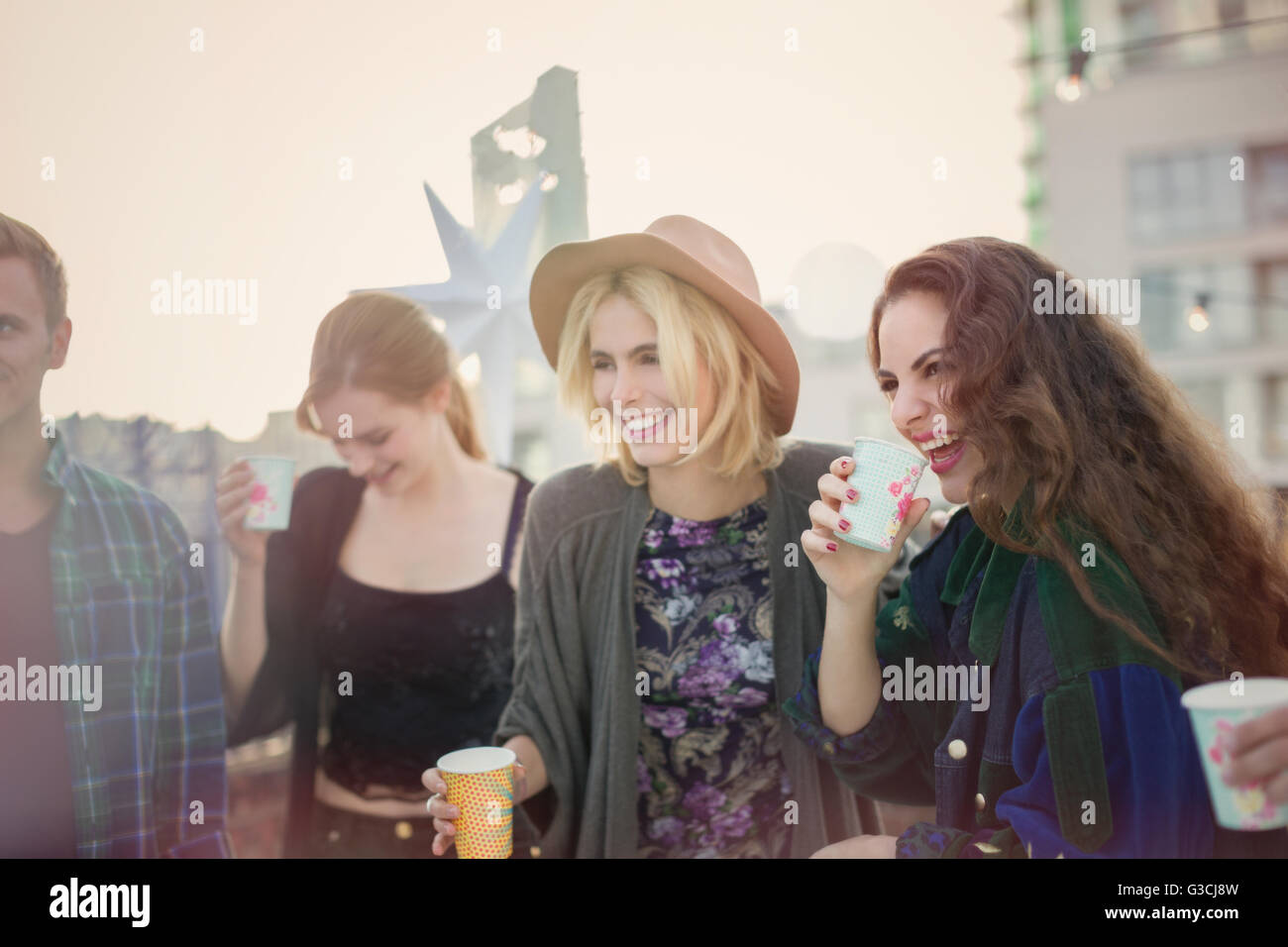 Young women out socializing hi-res stock photography and images - Alamy