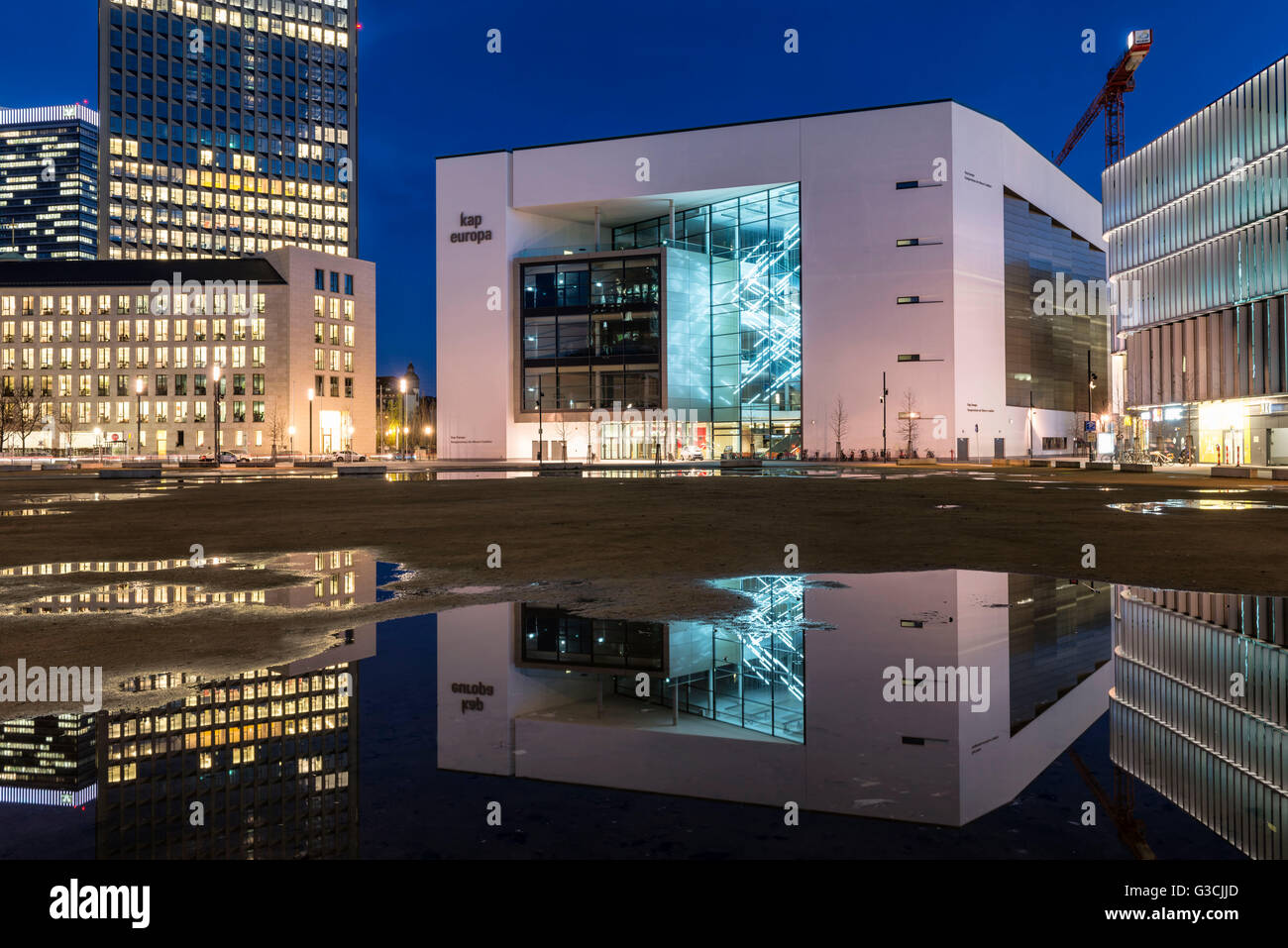 The european convention centre hi-res stock photography and images - Alamy