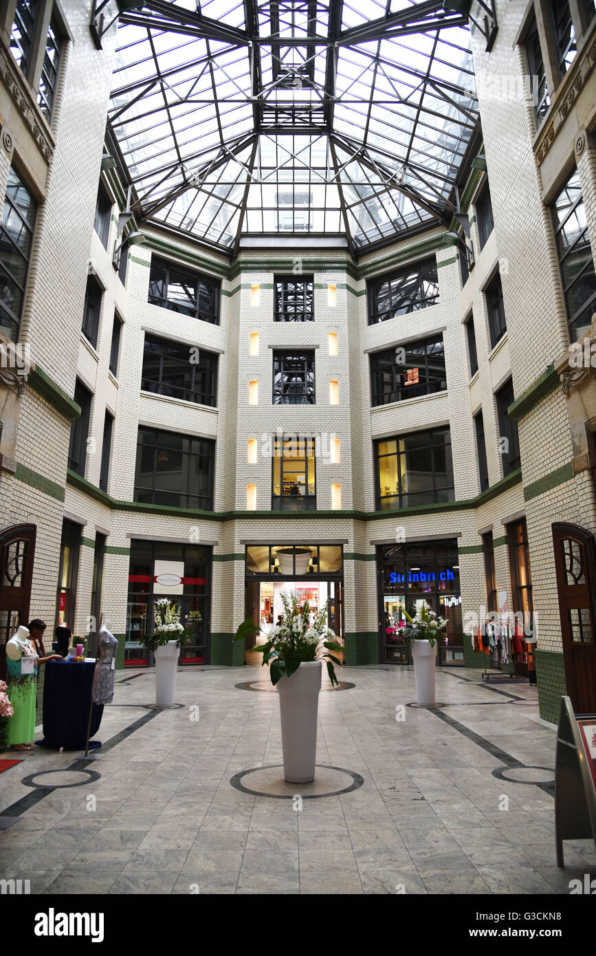 Germany, Saxony, Leipzig, city centre, shopping arcade Specks Hof Stock ...