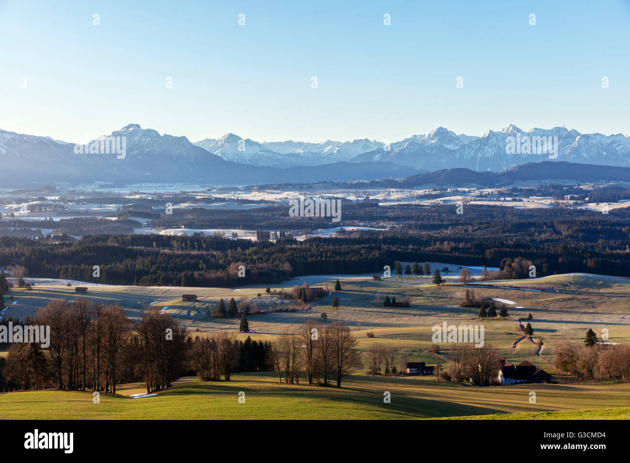 Alpine upland in the direction of Füssen and Neuschwanstein, Germany ...