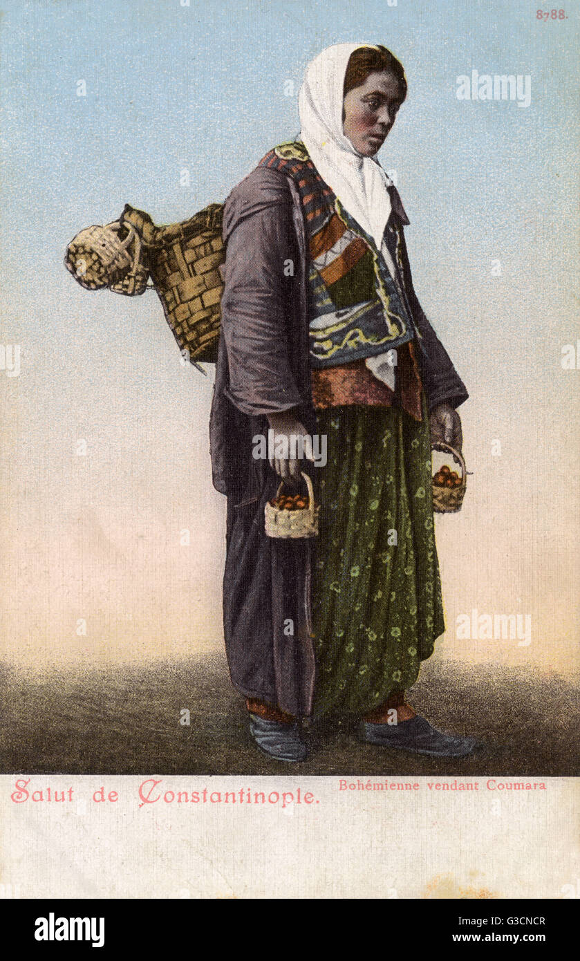 Bohemian Woman - Coumara Nut Seller - Istanbul, Turkey Stock Photo - Alamy