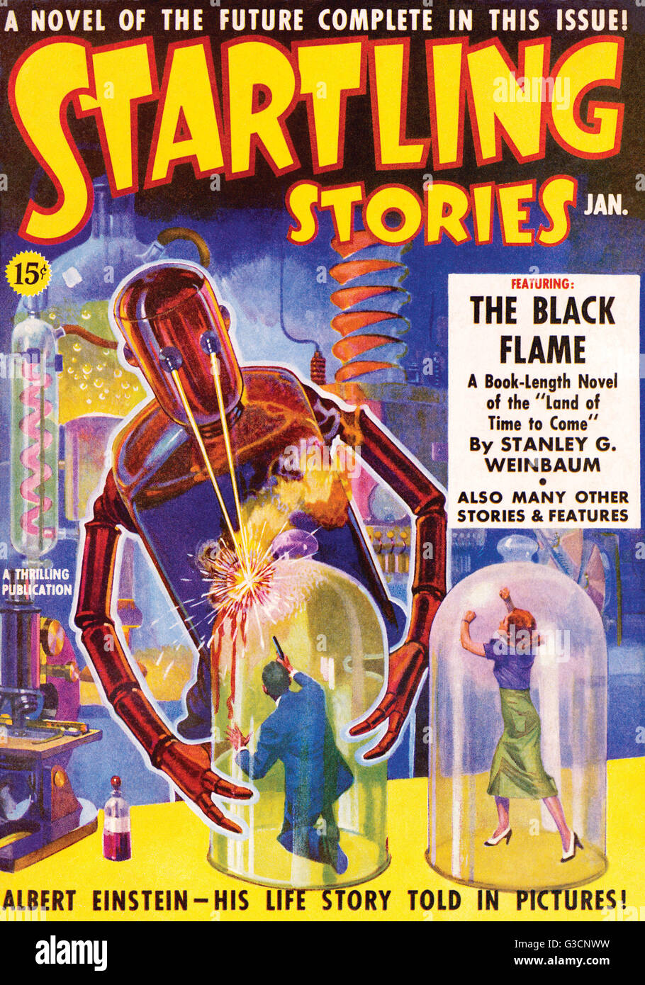 Pulp magazine science fiction hi-res stock photography and images - Alamy