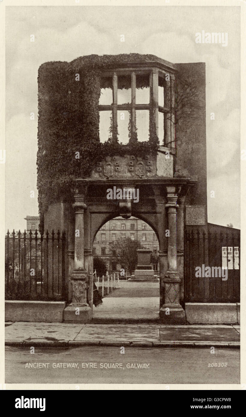 Ancient gateway eyre square hi-res stock photography and images - Alamy