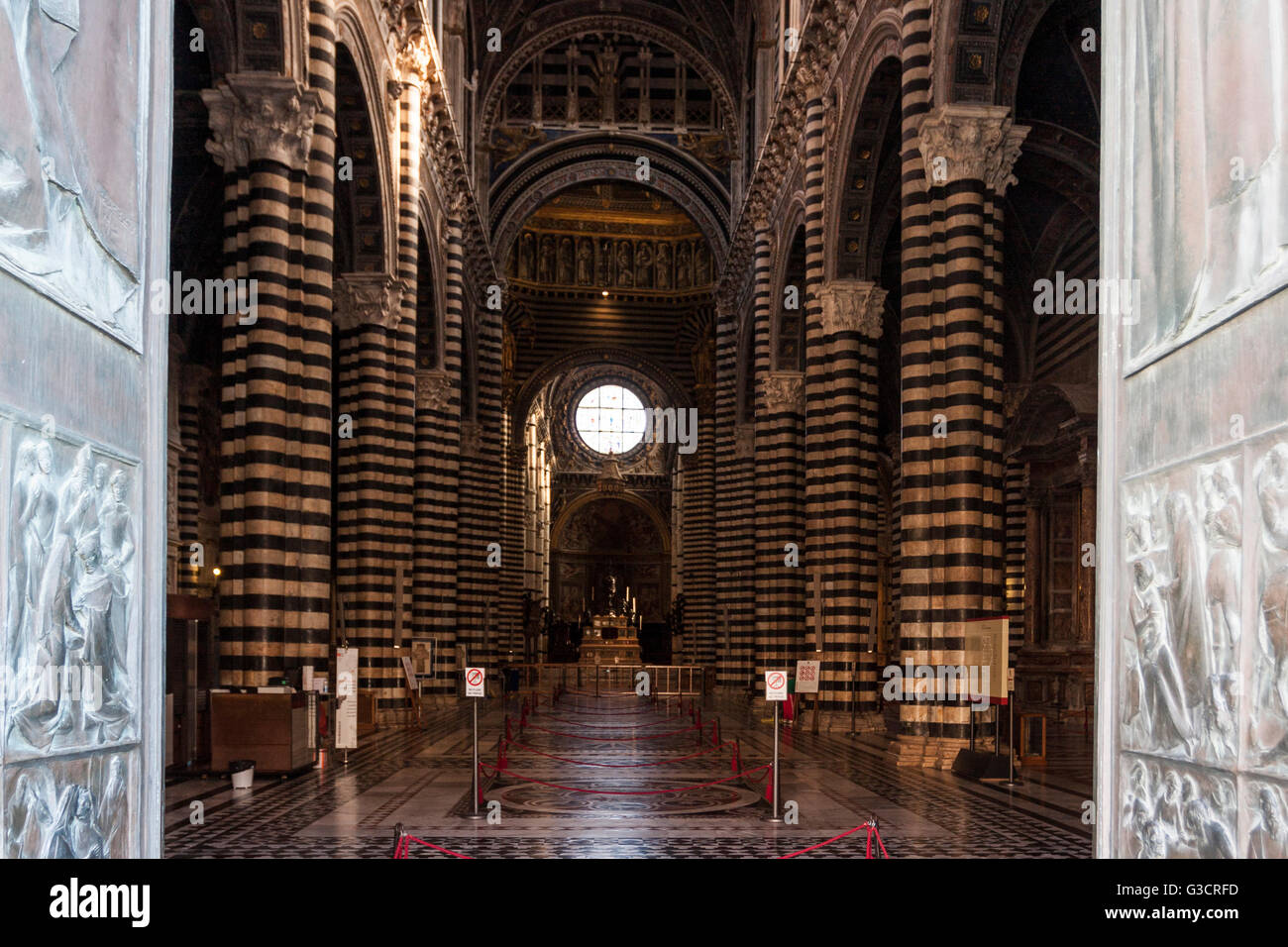Siena cathedral interior hi-res stock photography and images - Alamy