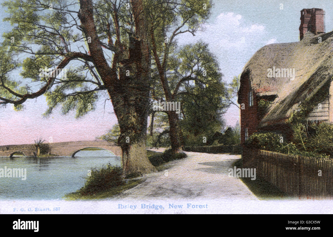 Ibsley Bridge, New Forest, Hampshire Stock Photo - Alamy
