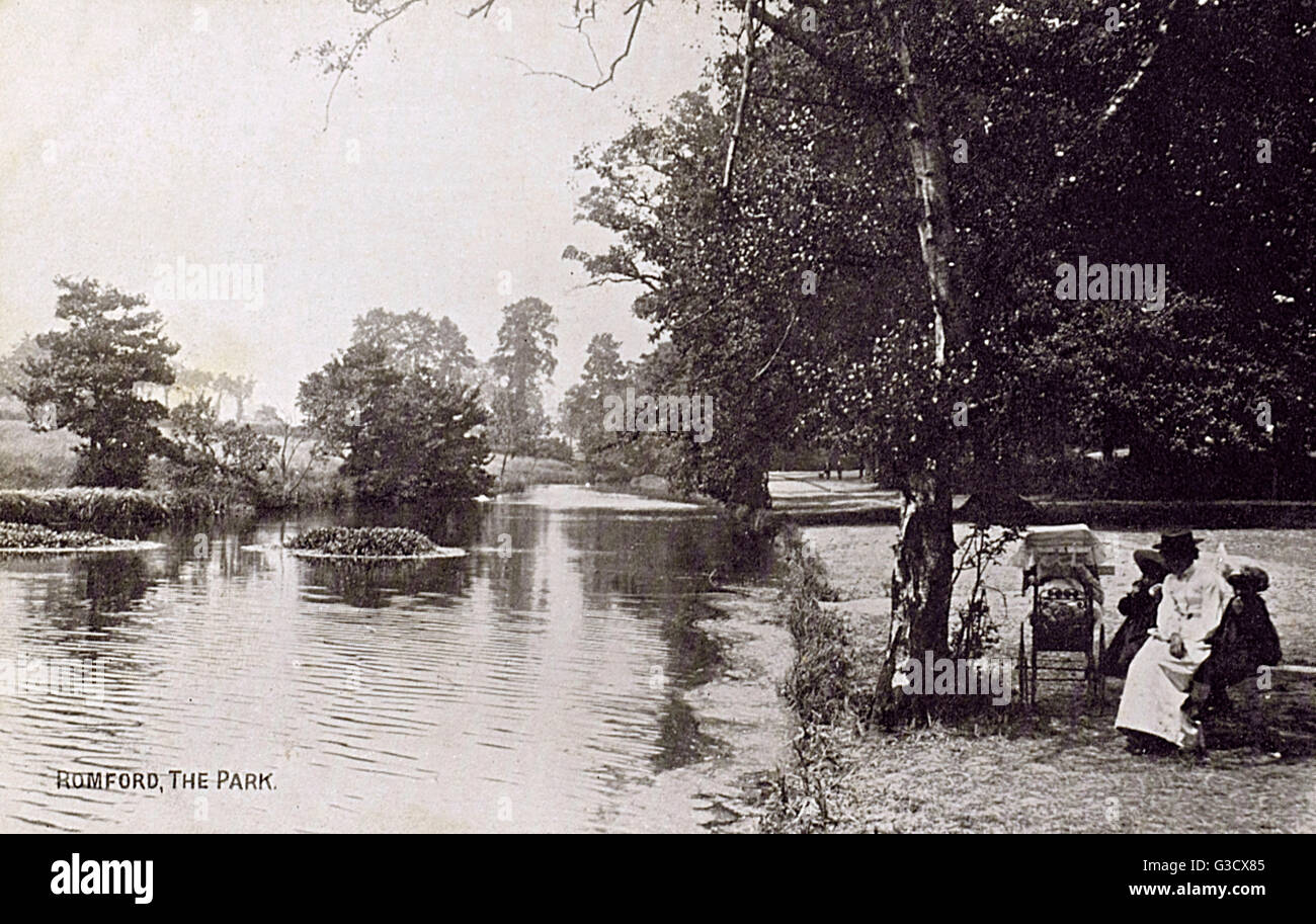 Raphael park lake hi-res stock photography and images - Alamy