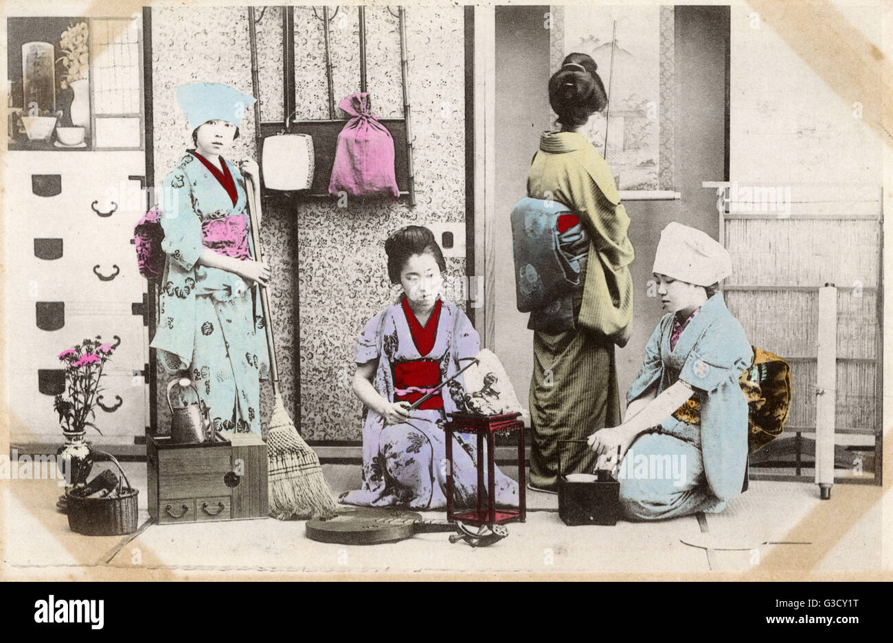 Japan - Women performing a variety of tasks in the home Stock Photo - Alamy