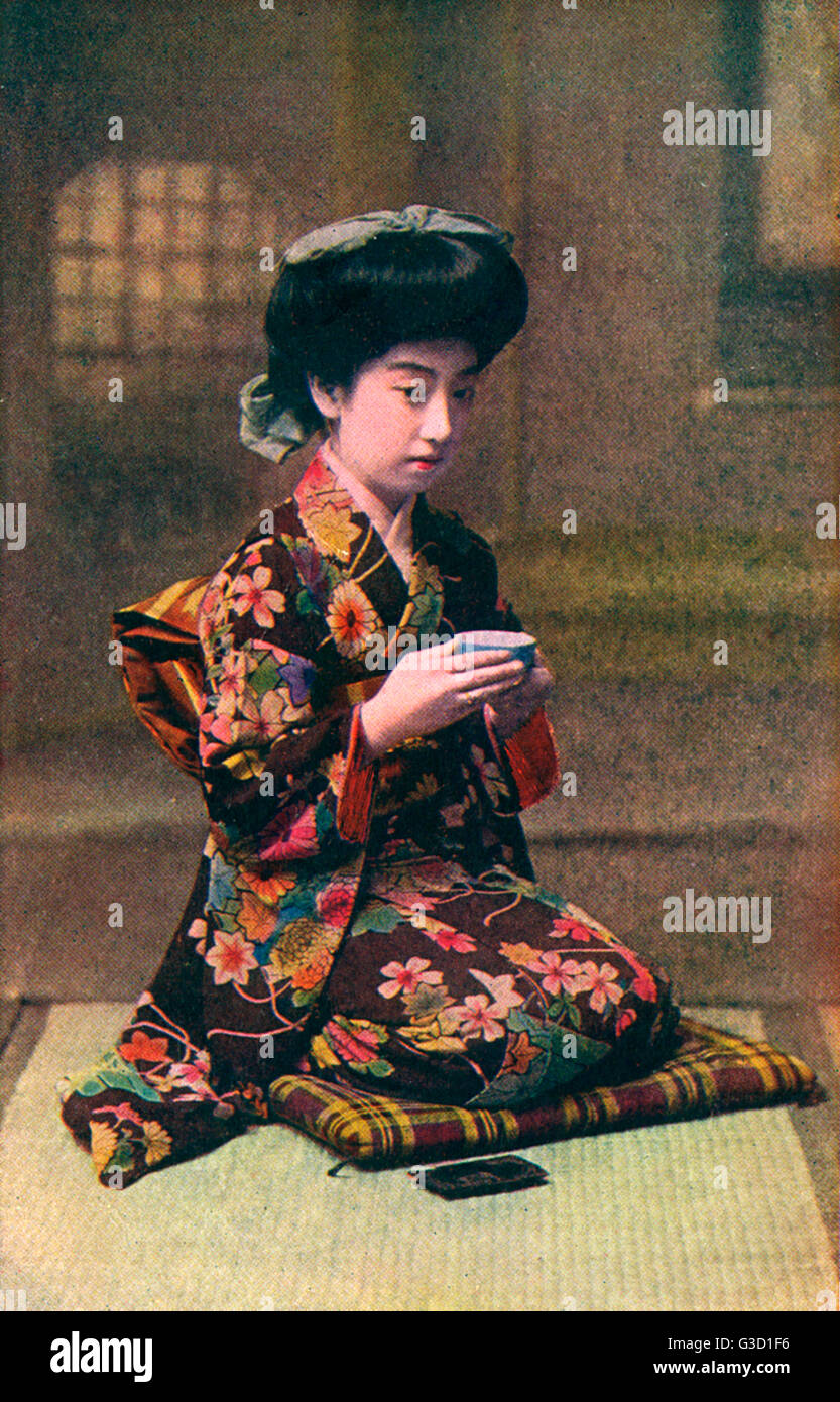 Kimono japan tea hi-res stock photography and images - Alamy