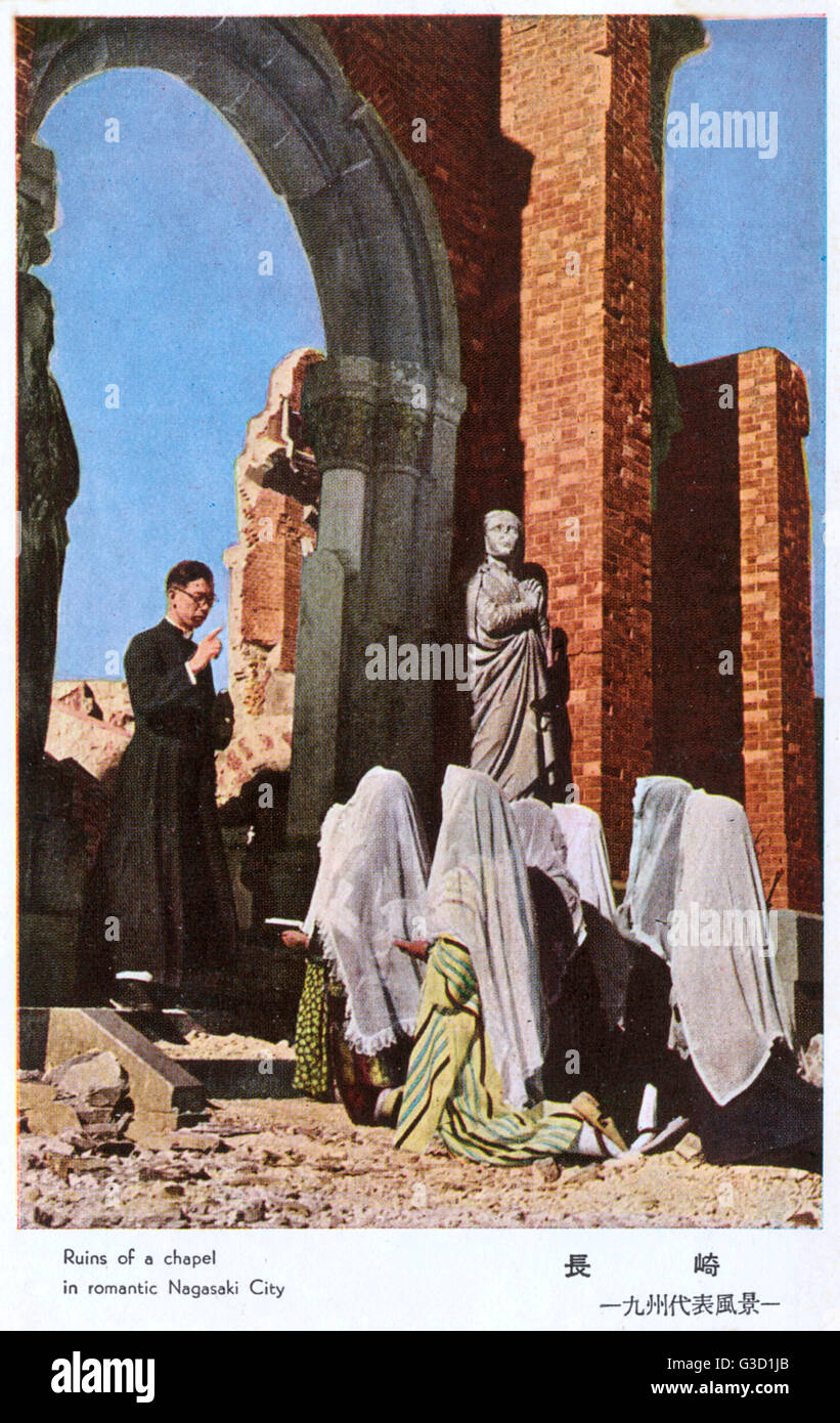 1950s catholic church service hi-res stock photography and images - Alamy