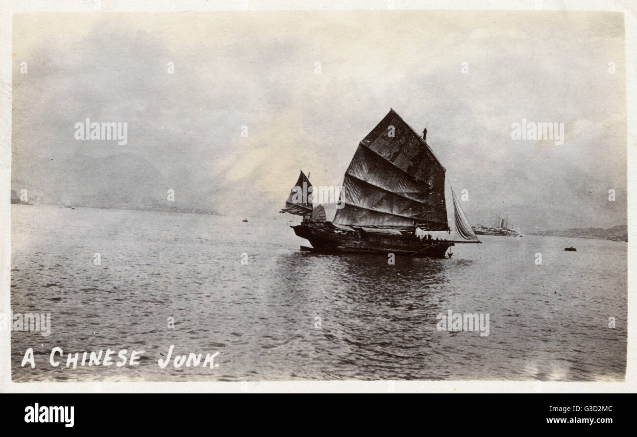 Chinese junk ship sailing hi-res stock photography and images - Alamy