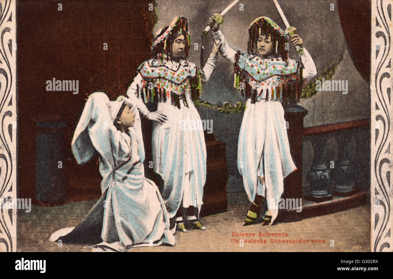 Chinese Actresses taking part in a traditional play Stock Photo - Alamy