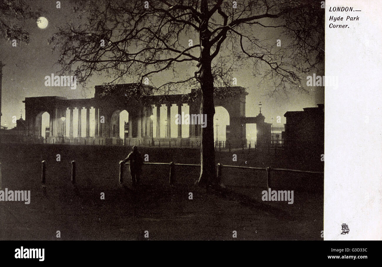 London - Hyde Park Corner by moonlight Stock Photo - Alamy