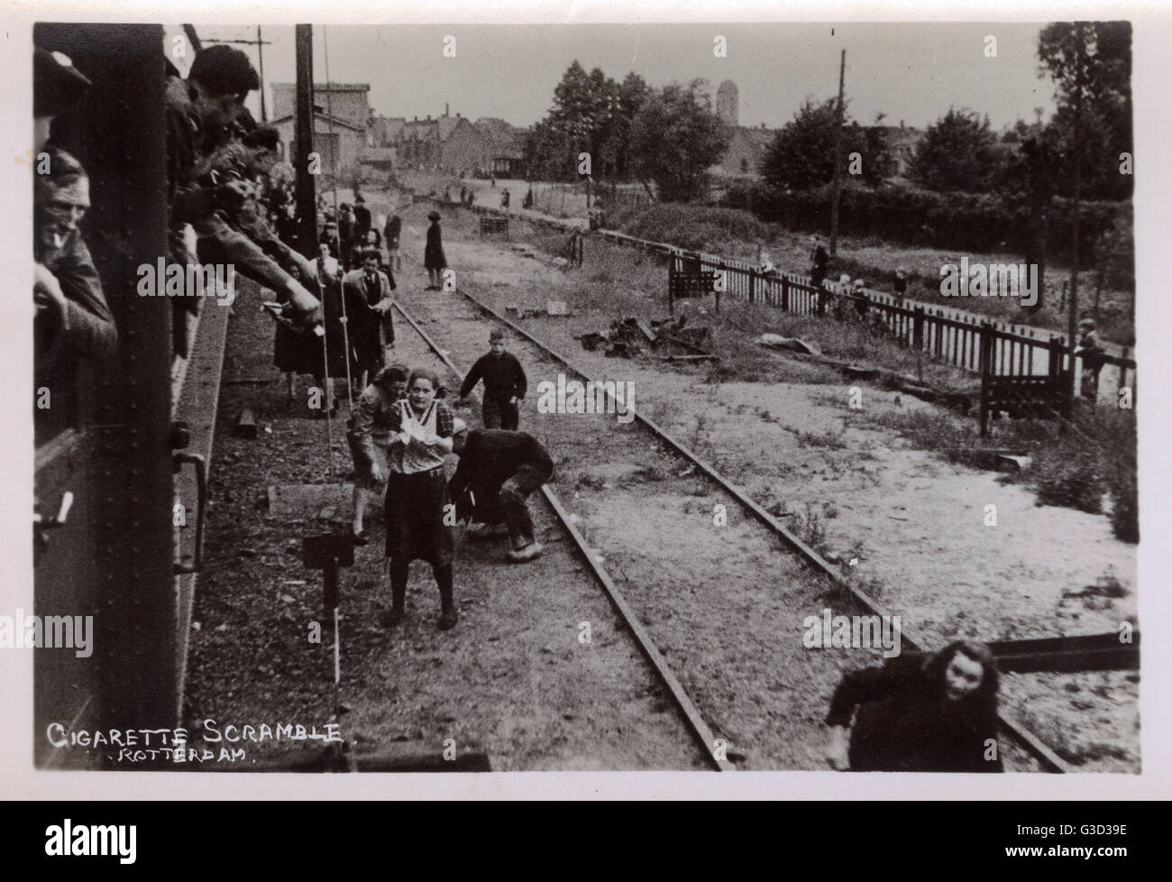 WW2, Rotterdam, The Netherlands - Scramble to get cigarettes Stock ...