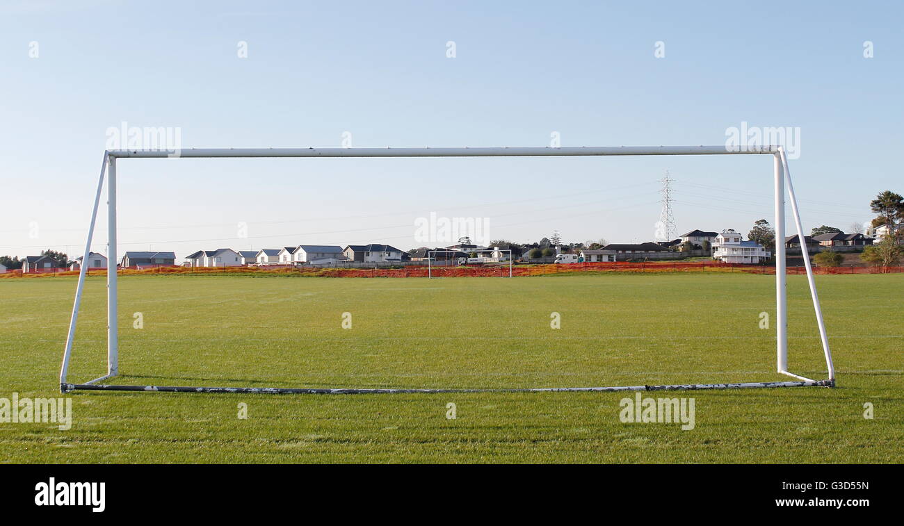 New zealand wooden frame house hi-res stock photography and images - Alamy
