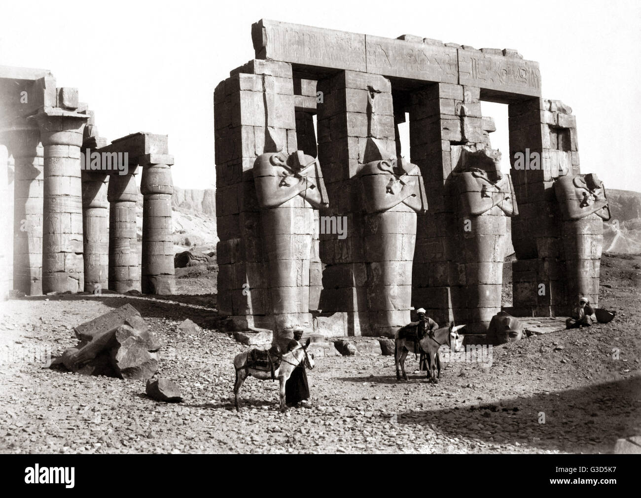 The ramesseum hi-res stock photography and images - Alamy