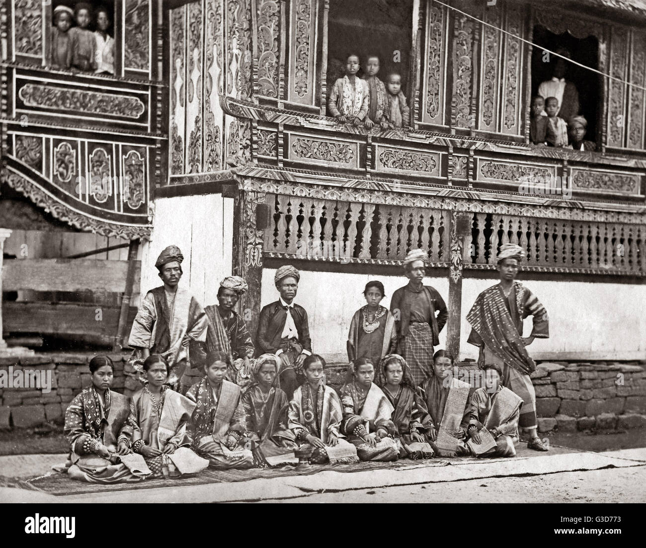 Circa 1880s modern hi-res stock photography and images - Alamy