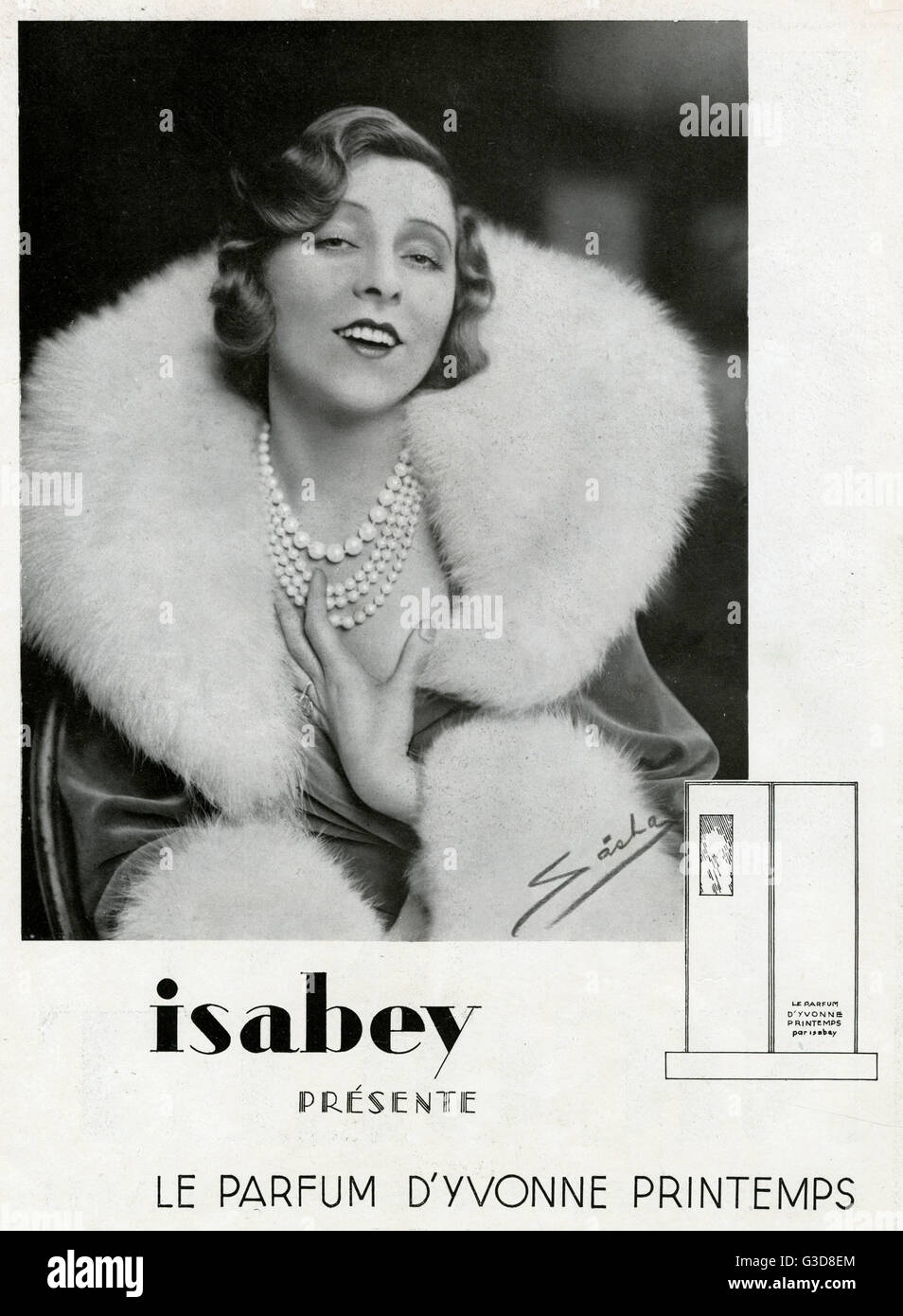 Fur advertisement hi-res stock photography and images - Alamy