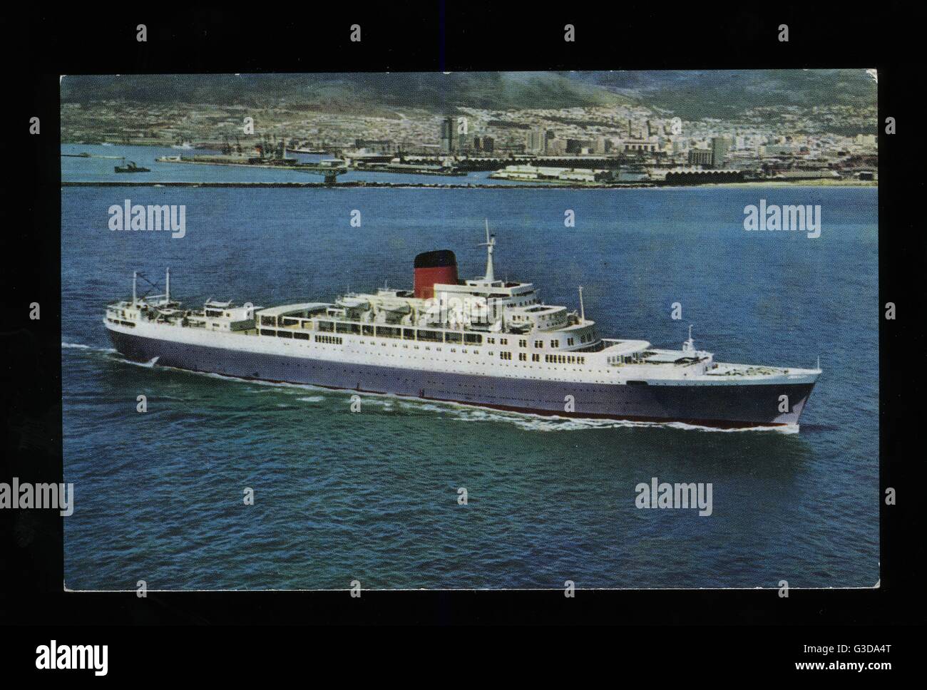 RMS Windsor Castle, Union Castle Line, at Capetown Stock Photo - Alamy