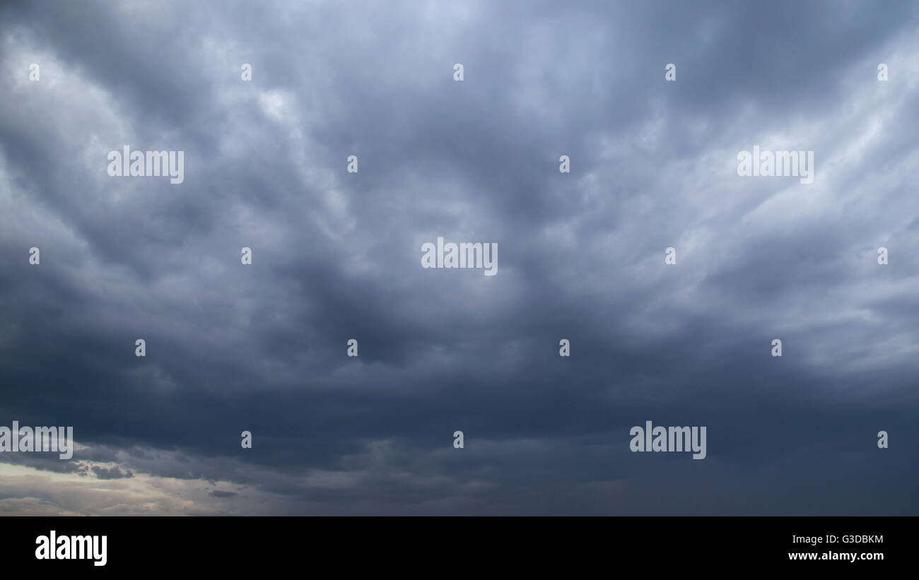 Raincloud vector hi-res stock photography and images - Alamy