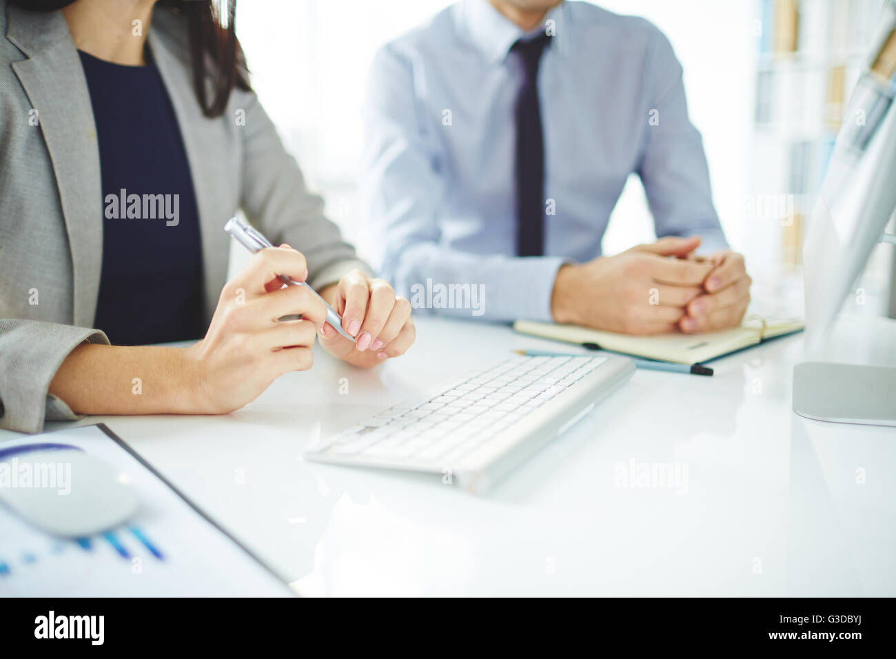 Business meeting professional people hi-res stock photography and ...