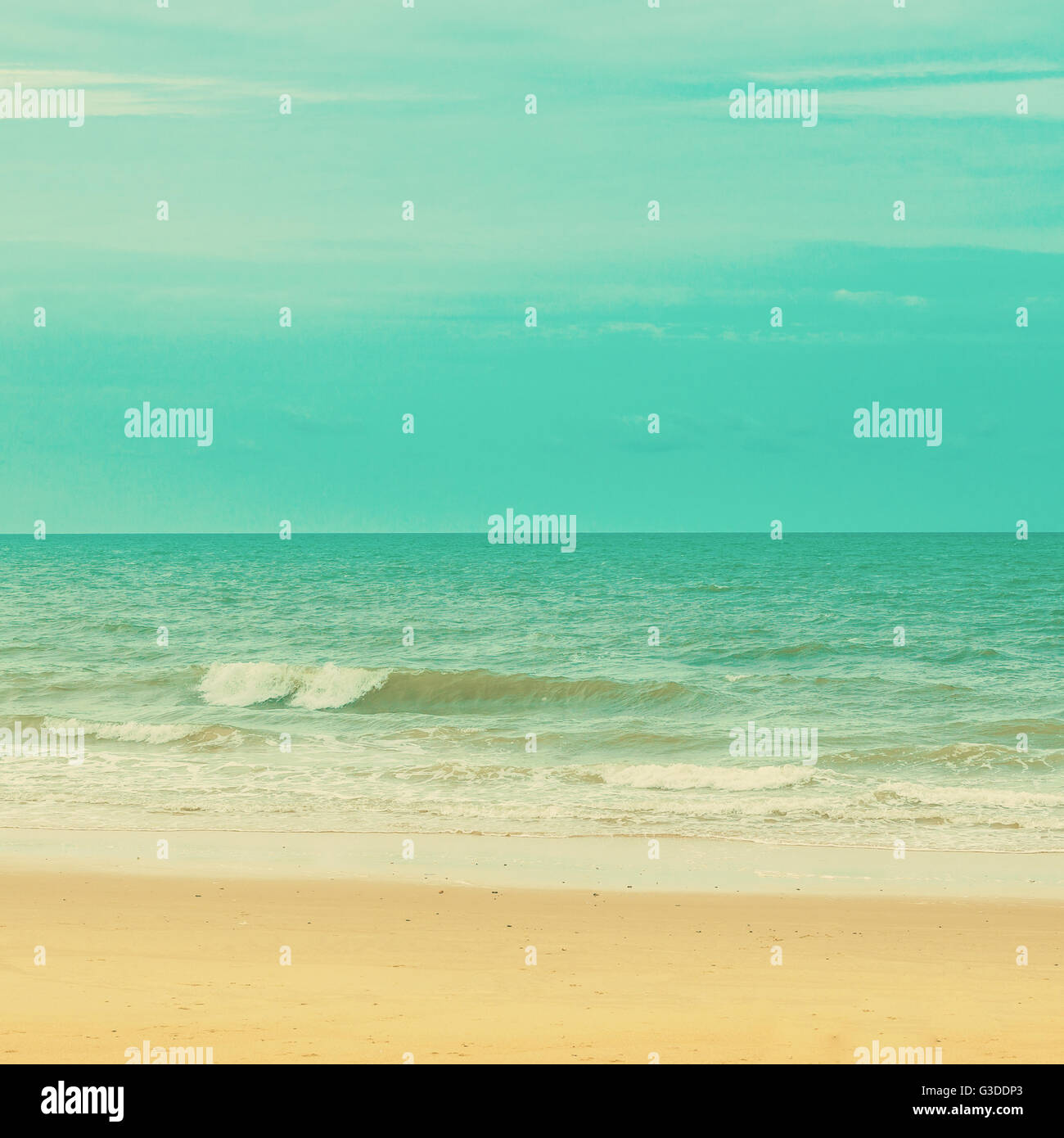 Abstract beach sea shore ocean sand horizon hi-res stock photography ...