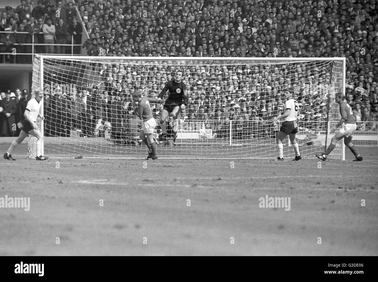 Soccer World Cup 1966 - Final - England - West Germany 4-2 a.e.t ...