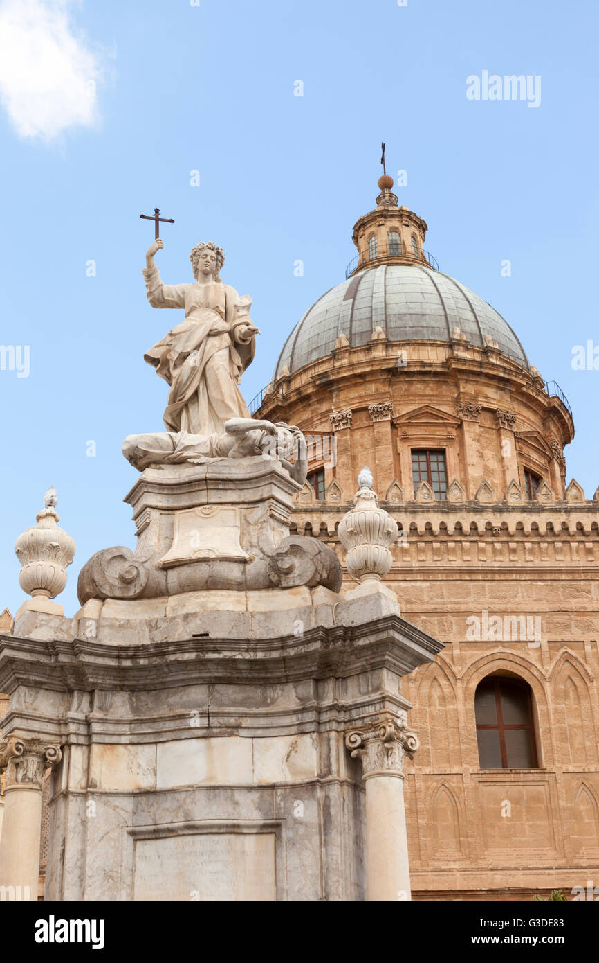 Dome of Palermo Cathedral and statue of Saint Rosalia, Palermo, Sicily ...