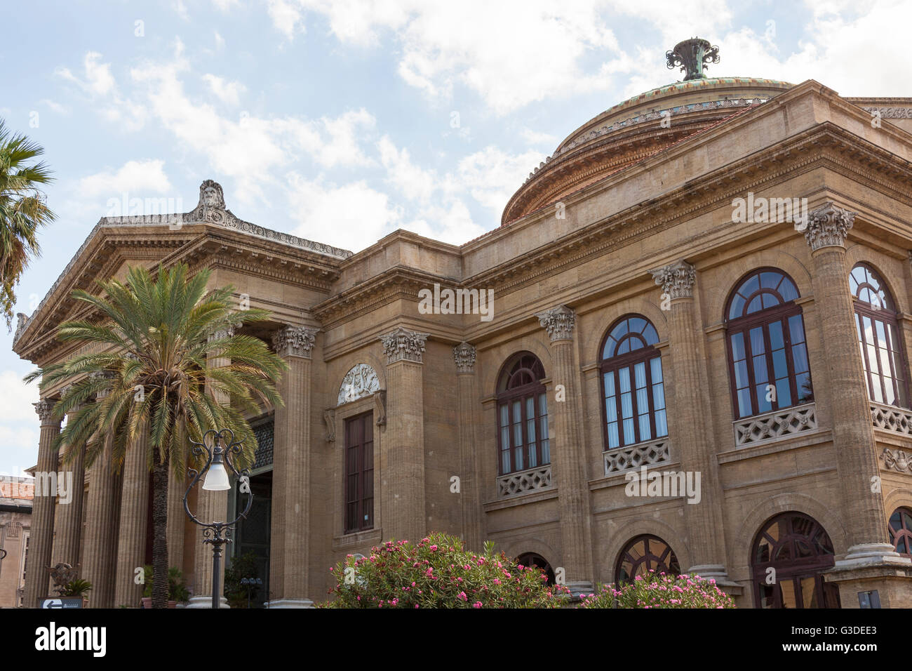Teatro Massimo, Palermo Opera House, Piazza Giuseppe Verdi, Palermo ...