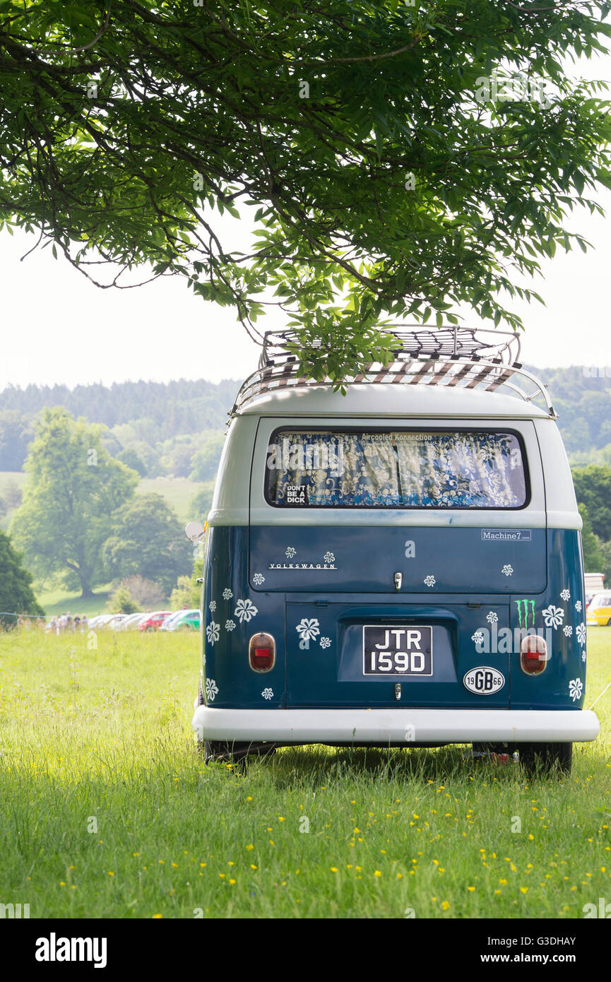 1966 vw split screen volkswagen camper van hi-res stock photography and ...
