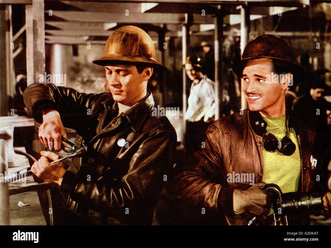 Good Luck, Mr. Yates! USA 1943, Regie: Ray Enright, Darsteller: Edgar ...