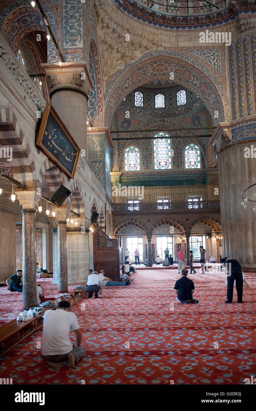 People inside blue mosque known hi-res stock photography and images - Alamy