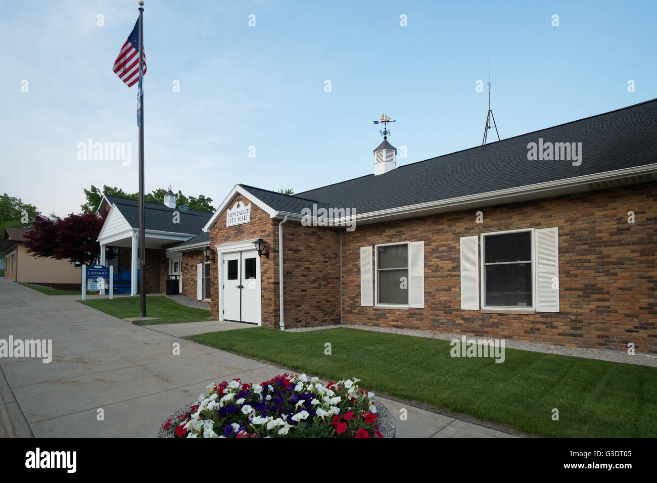 City of montague hi-res stock photography and images - Alamy