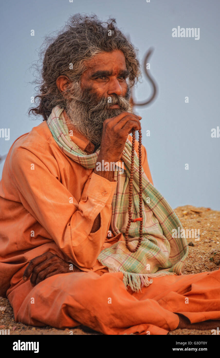 Holy cloth hi-res stock photography and images - Alamy