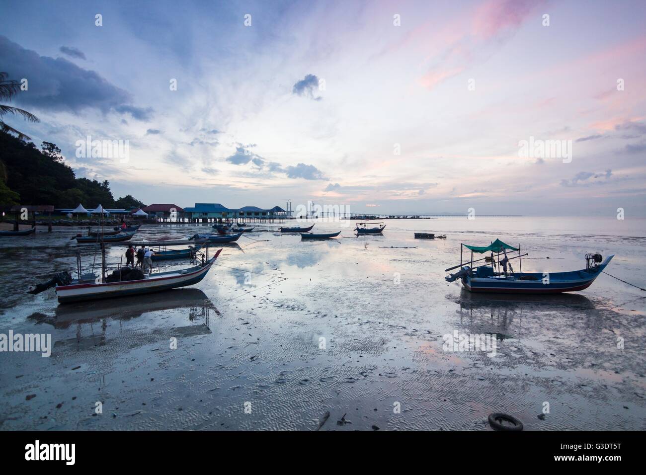 Amazing Sunrise and Sunset with Boat in George Town, Penang Malaysia ...