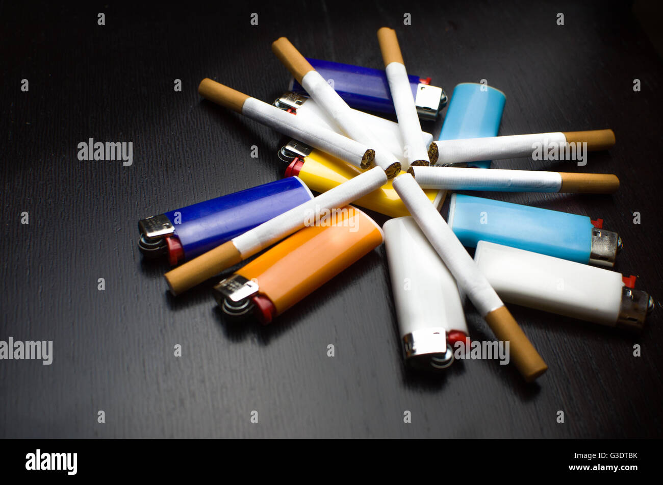 bunch of lighter and cigarette Stock Photo - Alamy