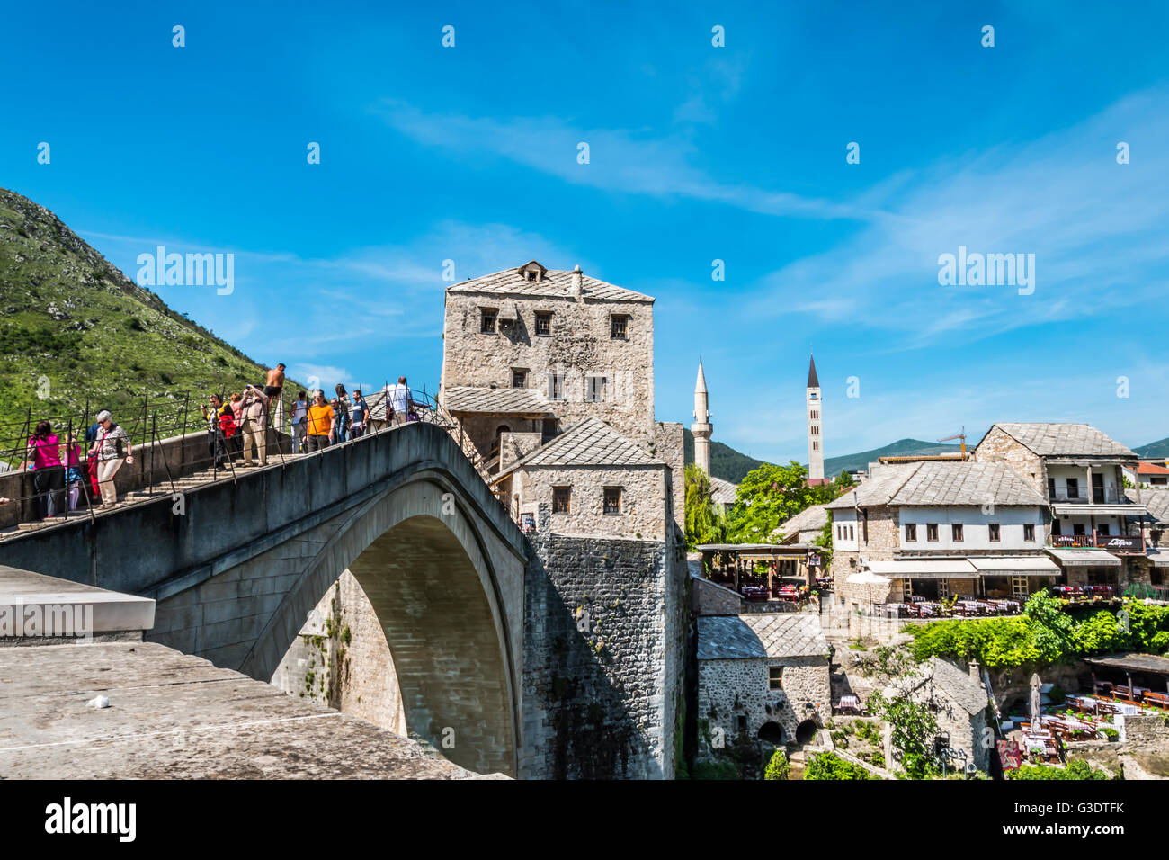 Old bridge architecture hi-res stock photography and images - Alamy