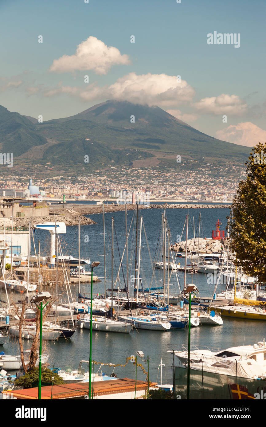 Mount Vesuvius, from the city of Naples, Campania, Italy Stock Photo ...