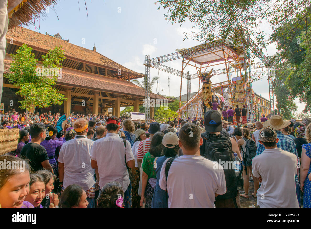 Cremation ceremony for Balinese royal prince Cokorda Putra Widura, Ubud ...