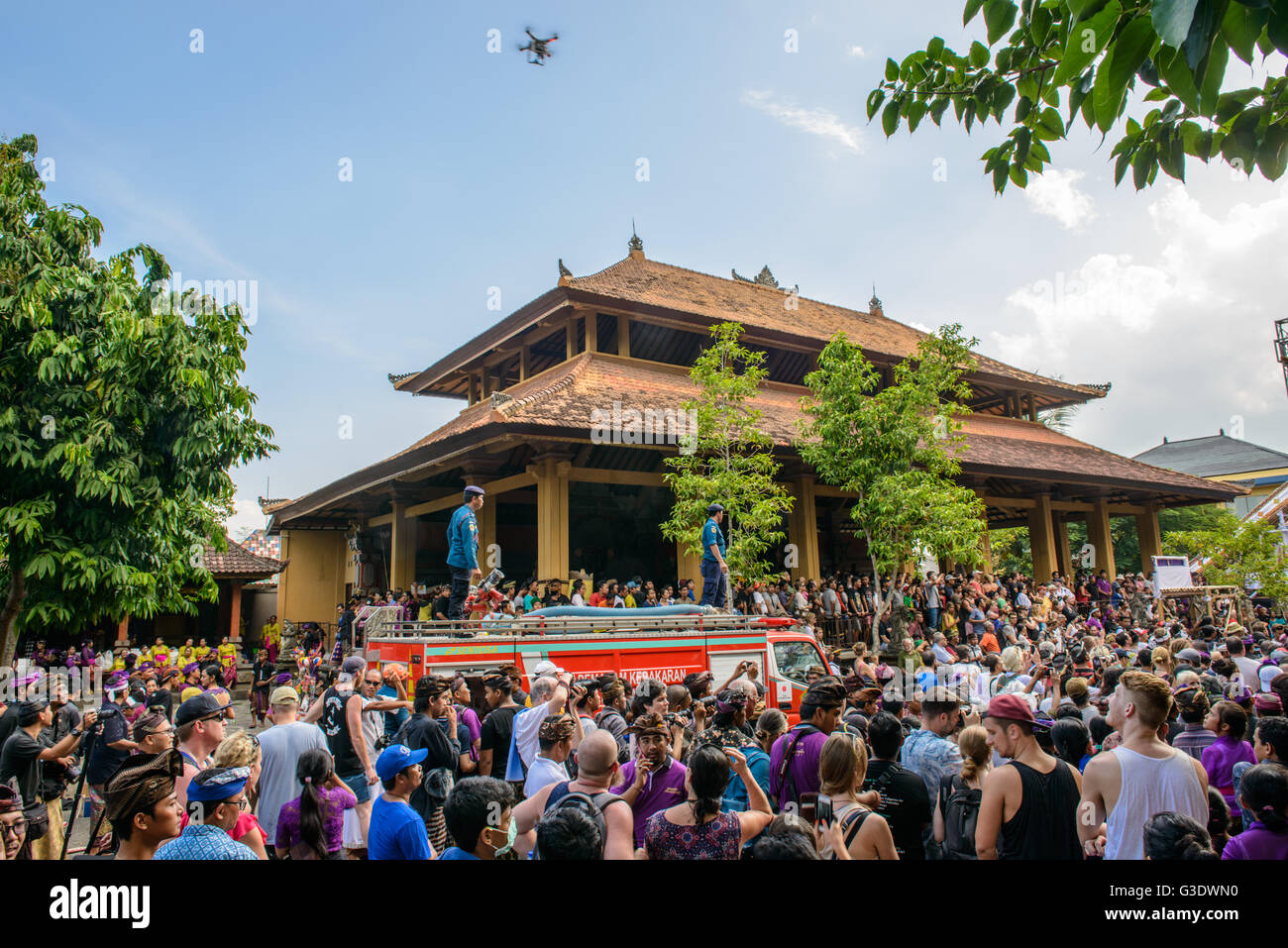 Cremation ceremony for Balinese royal prince Cokorda Putra Widura, Ubud ...