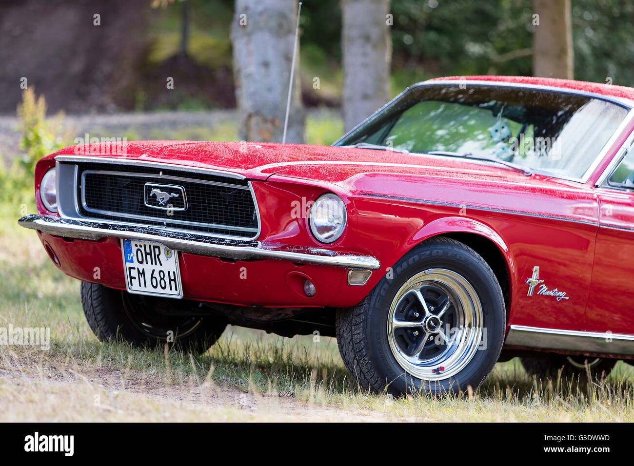 American vintage car, close-up of Ford front detail Stock Photo - Alamy