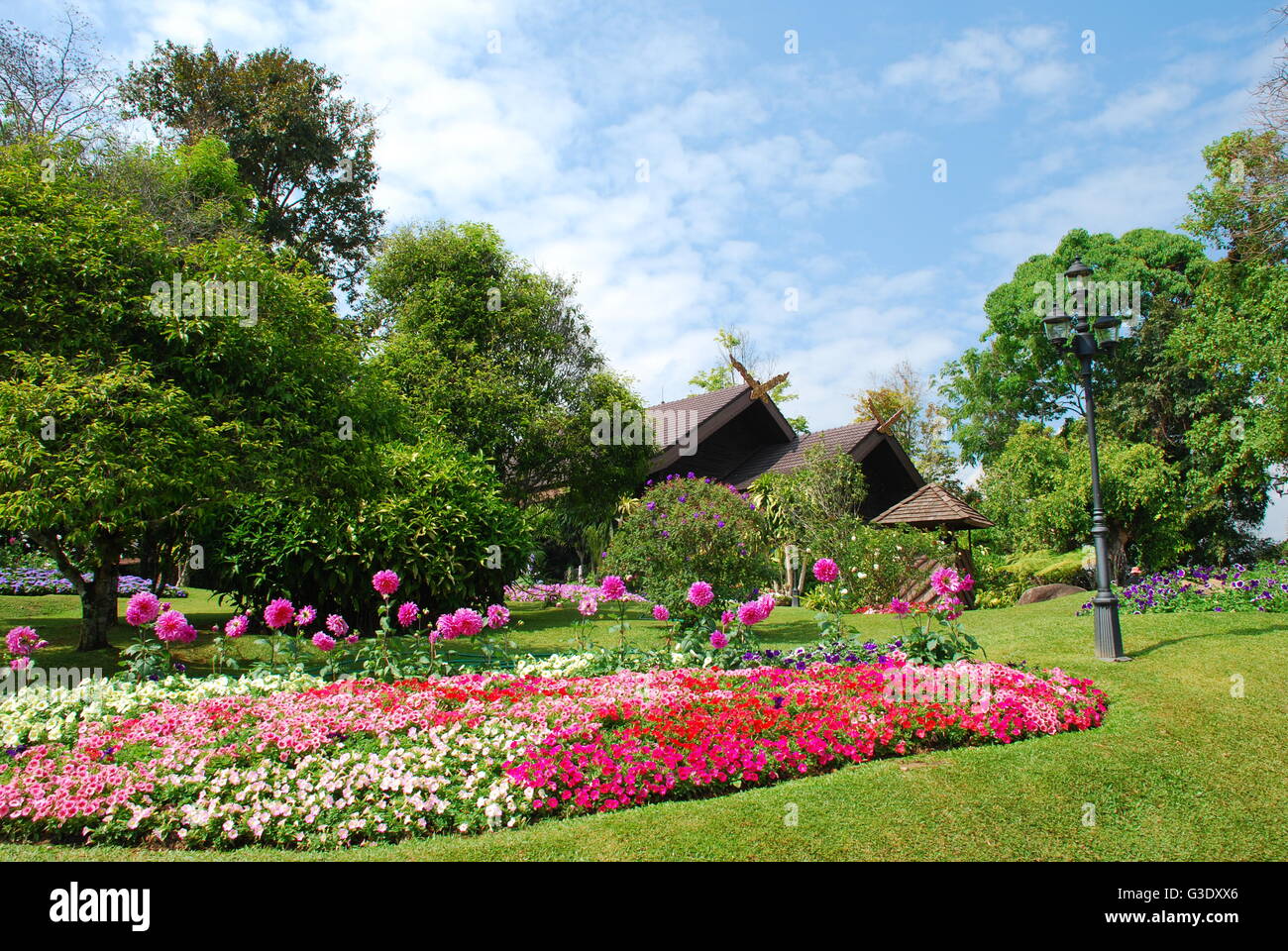 A beautiful and peaceful garden Stock Photo - Alamy