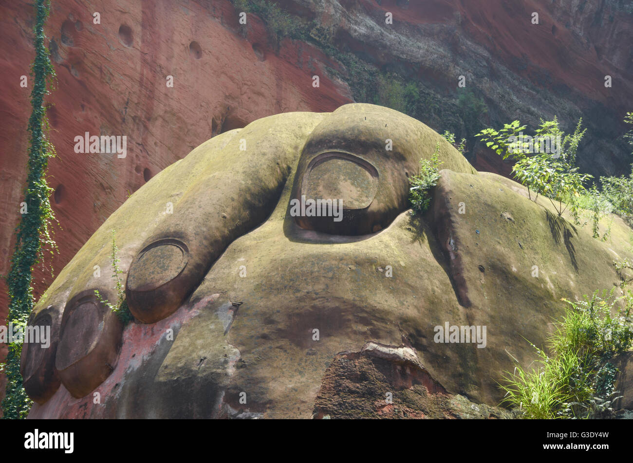 The leshan giant buddha hi-res stock photography and images - Alamy