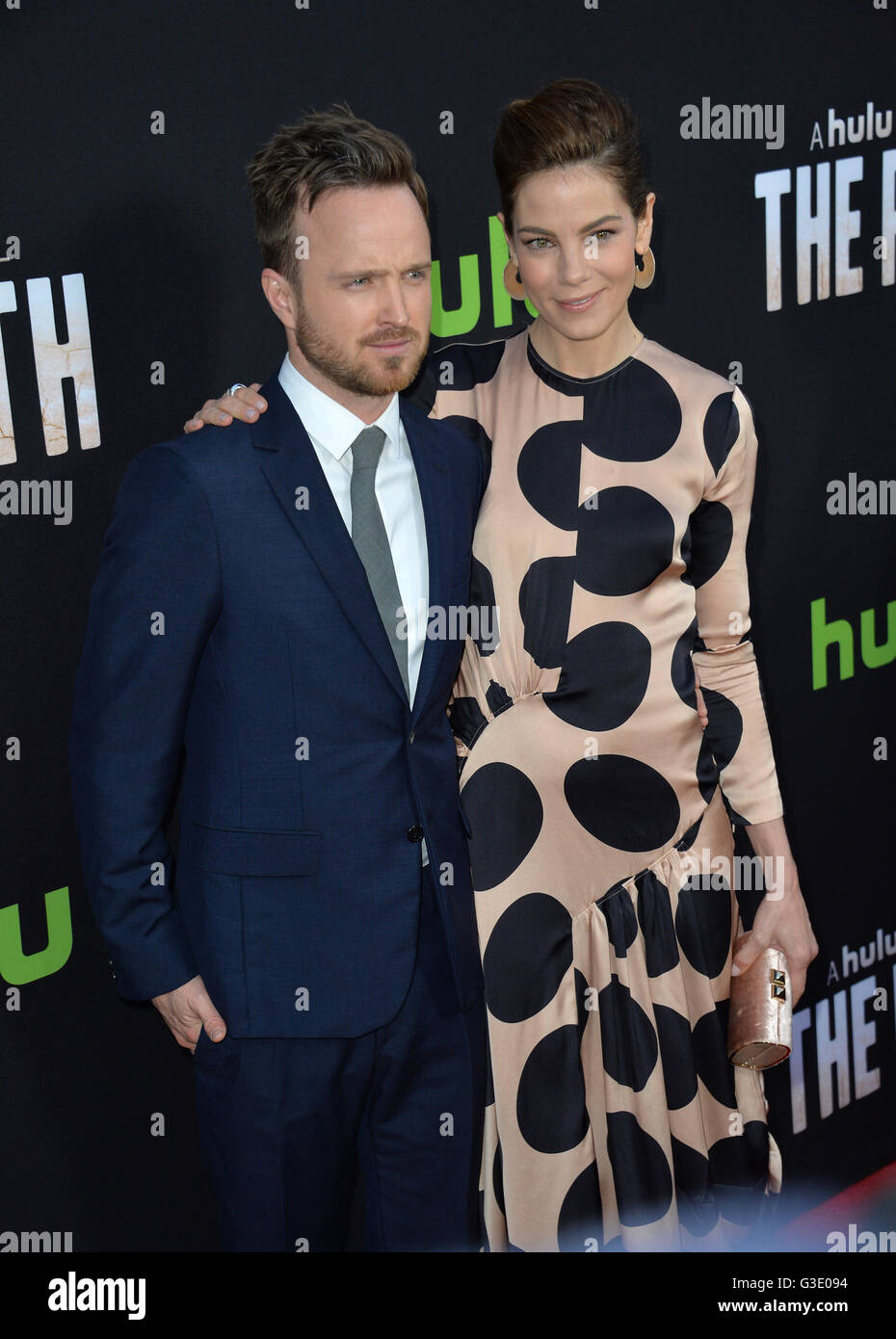 LOS ANGELES, CA - MARCH 21, 2016: Aaron Paul & Michelle Monaghan at the ...