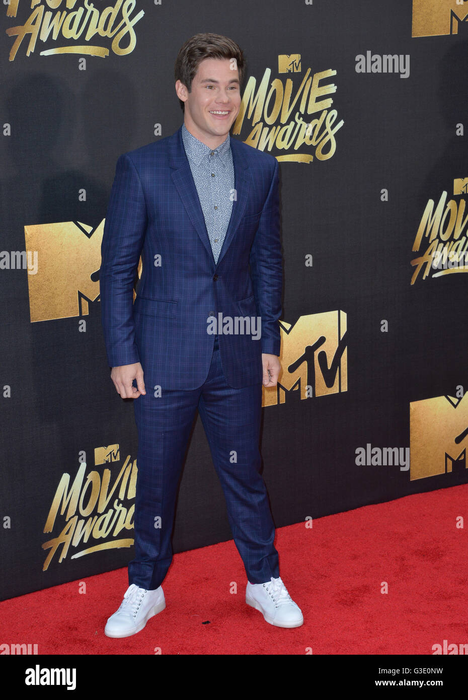 Adam warner hi-res stock photography and images - Alamy