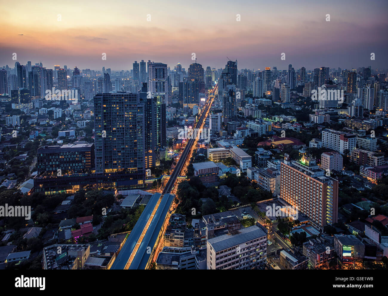 Sukhumvit hotel hi-res stock photography and images - Alamy