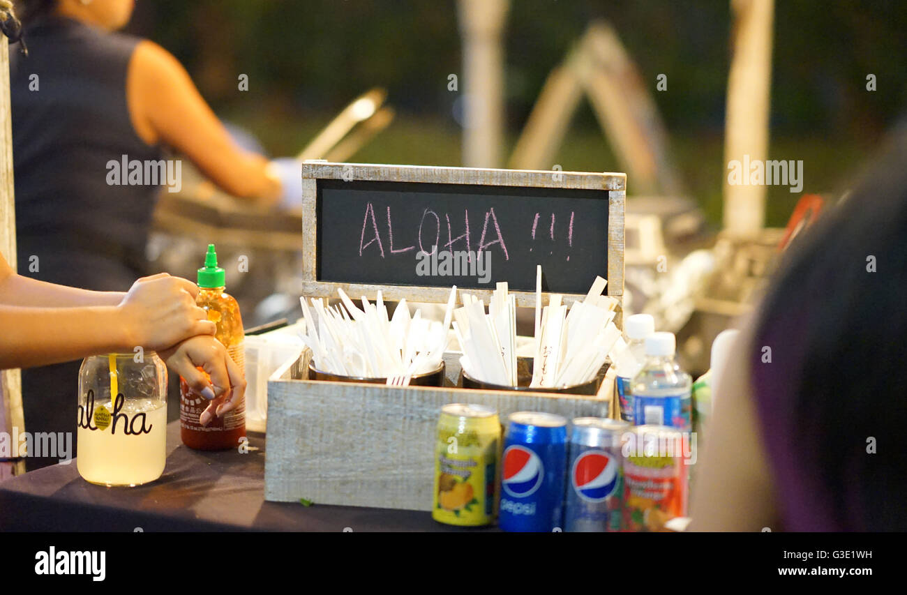 Honolulu night market hi-res stock photography and images - Alamy