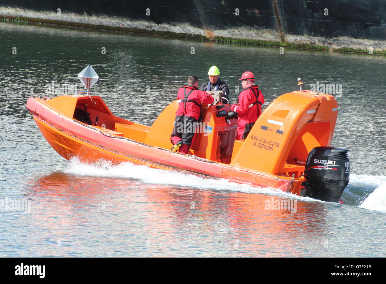 Survival craft hi-res stock photography and images - Alamy