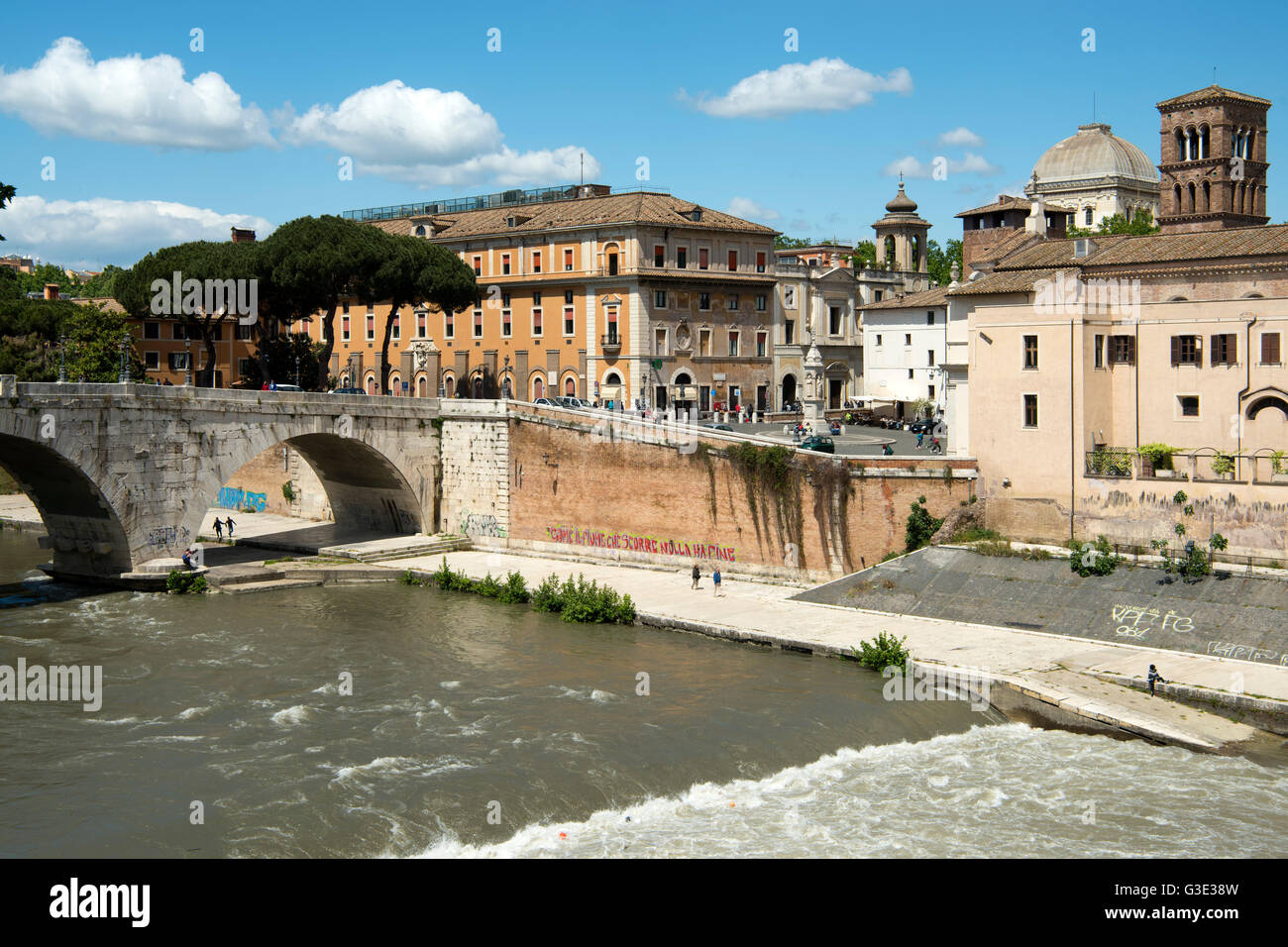 Italien, Rom, Ponte Cestio, (Ponte San Bartolomeo, Pons Cestius Stock ...