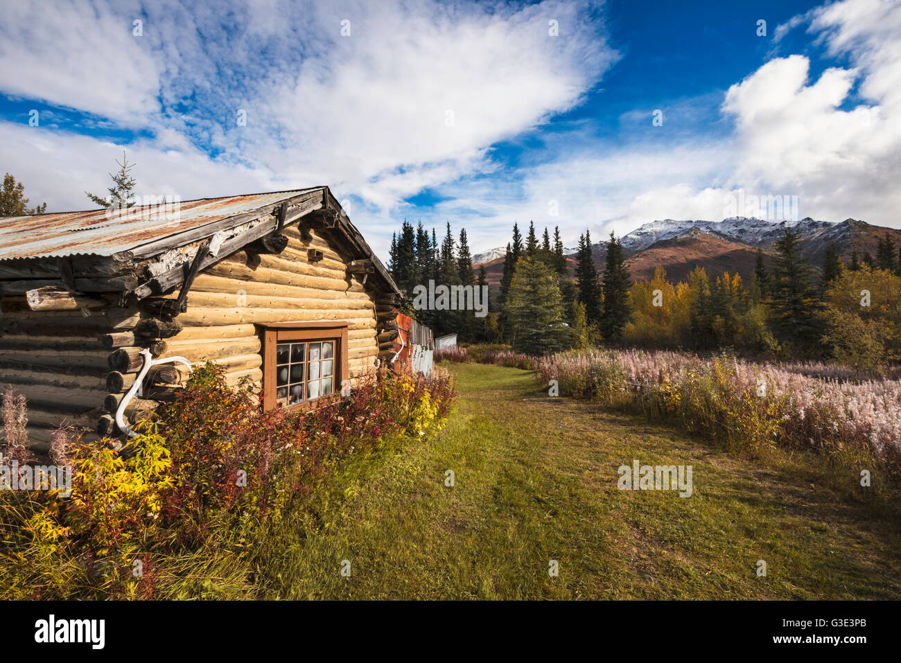 The american memorial chapel hi-res stock photography and images - Alamy